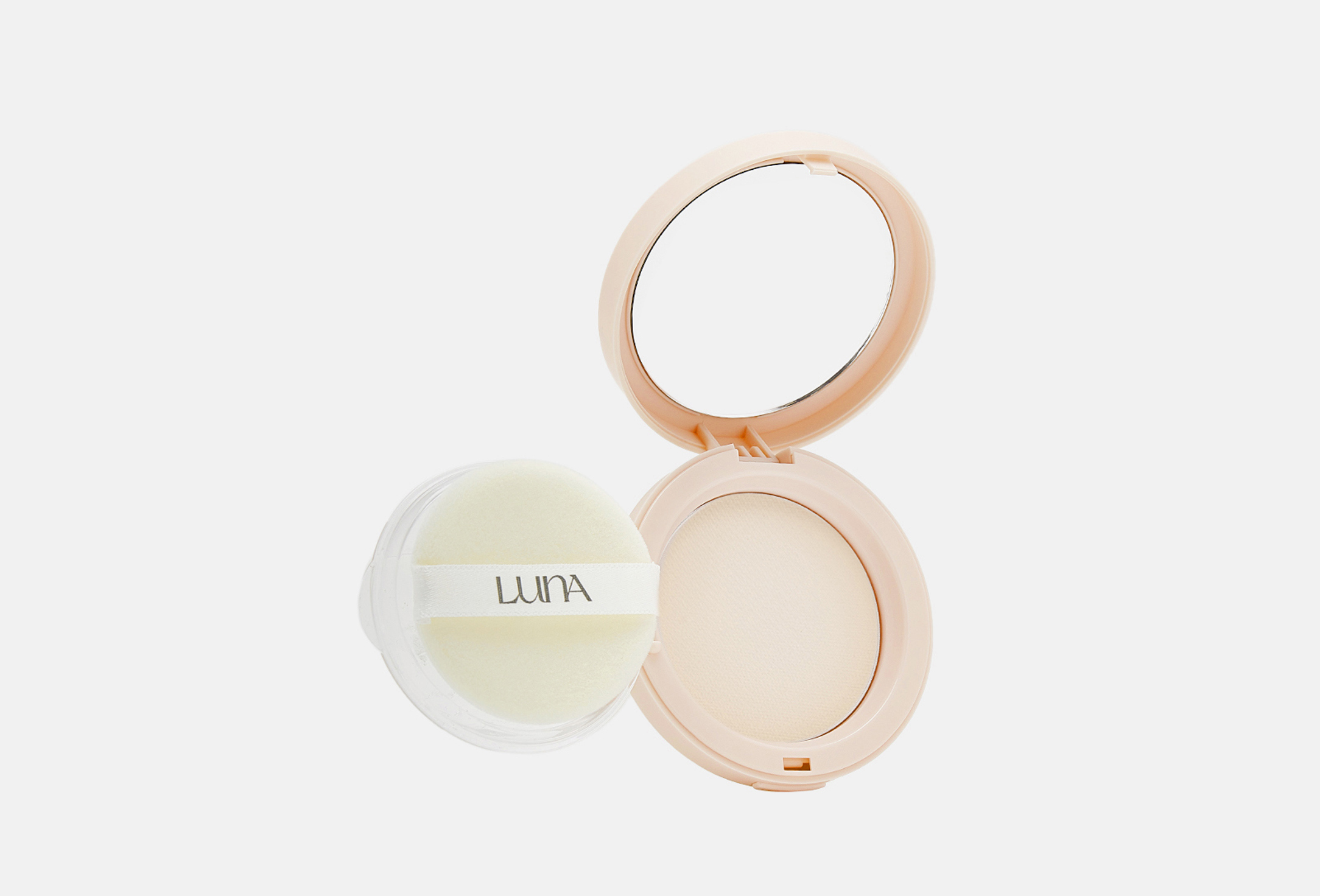 LUNA Face Powder SPF 50 Pro Photo Finisher 7 g — buy in the UAE